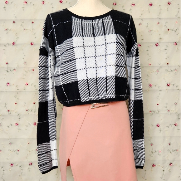 Gypsy Warrior | Sweaters | Gypsy Warrior Plaid Cropped Sweater | Poshmark